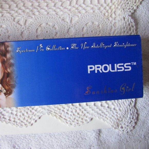 PROLISS | Other | Proliss Ceramic Ionic Straightener Brand New In Bo ...